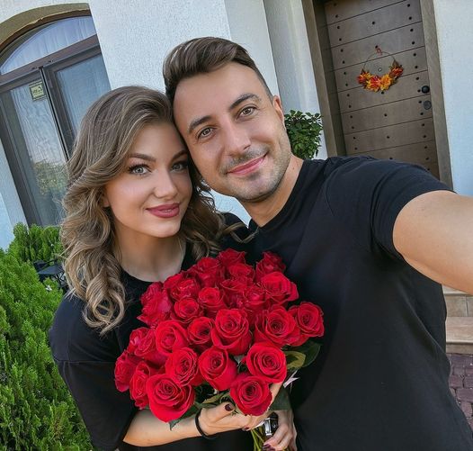 Codruța Filip și Valentin Sanfira și-au mărit familia. Cei doi artiști ...